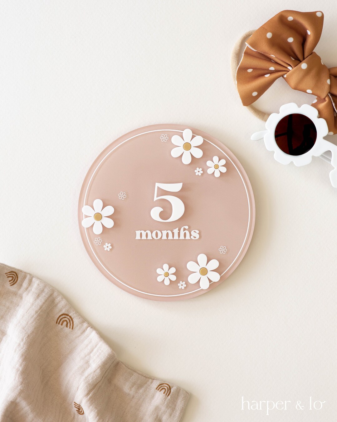 Acrylic Daisy Flower Arched Milestone Cards Monthly Milestone Markers ...