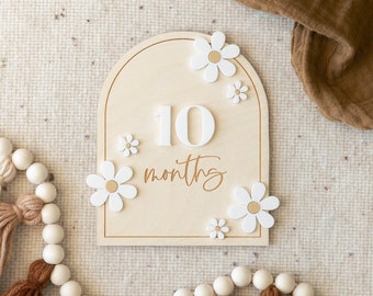 Wooden Daisy Flower Milestone Cards | Custom Name Milestone Set | Boho ...