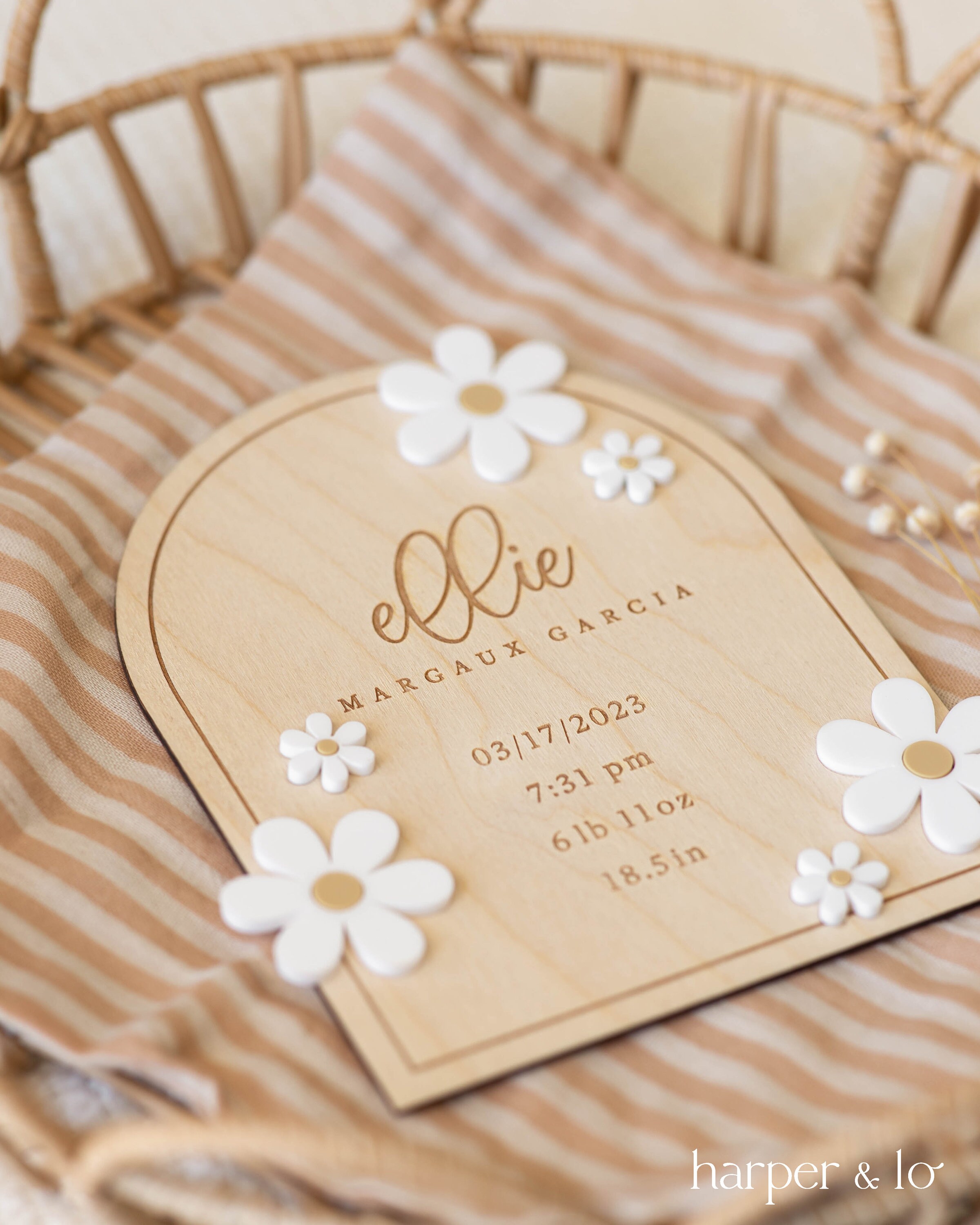 Wooden Daisy Flower Arched Baby Announcement Milestone With Birth Stats ...
