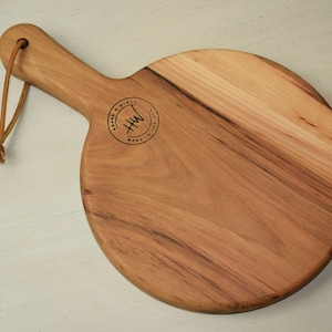 Small Round Cutting Board With Handle - Etsy