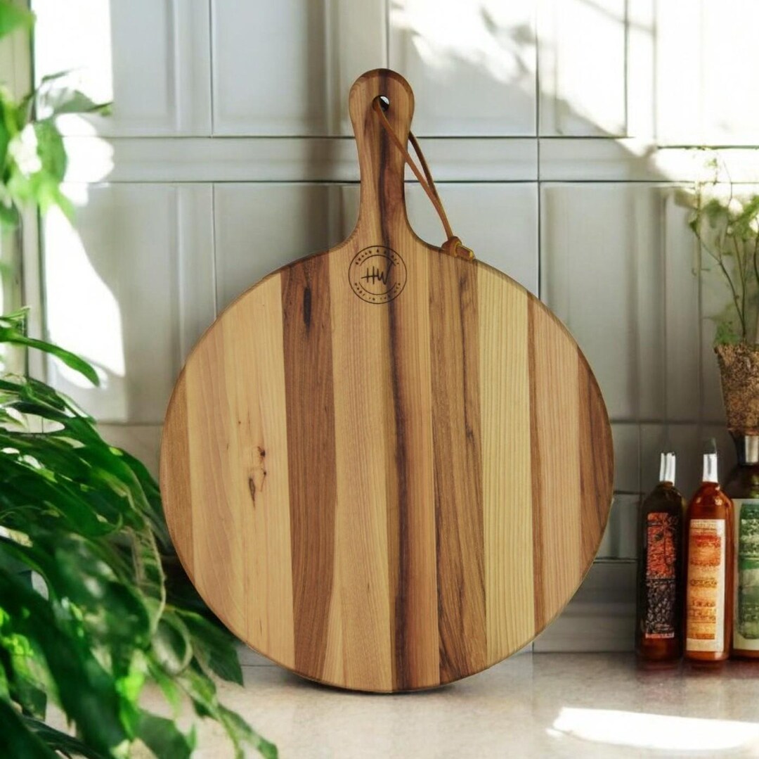 Handmade Round Wooden Cutting Board With Handle: Hickory, Walnut, Maple ...