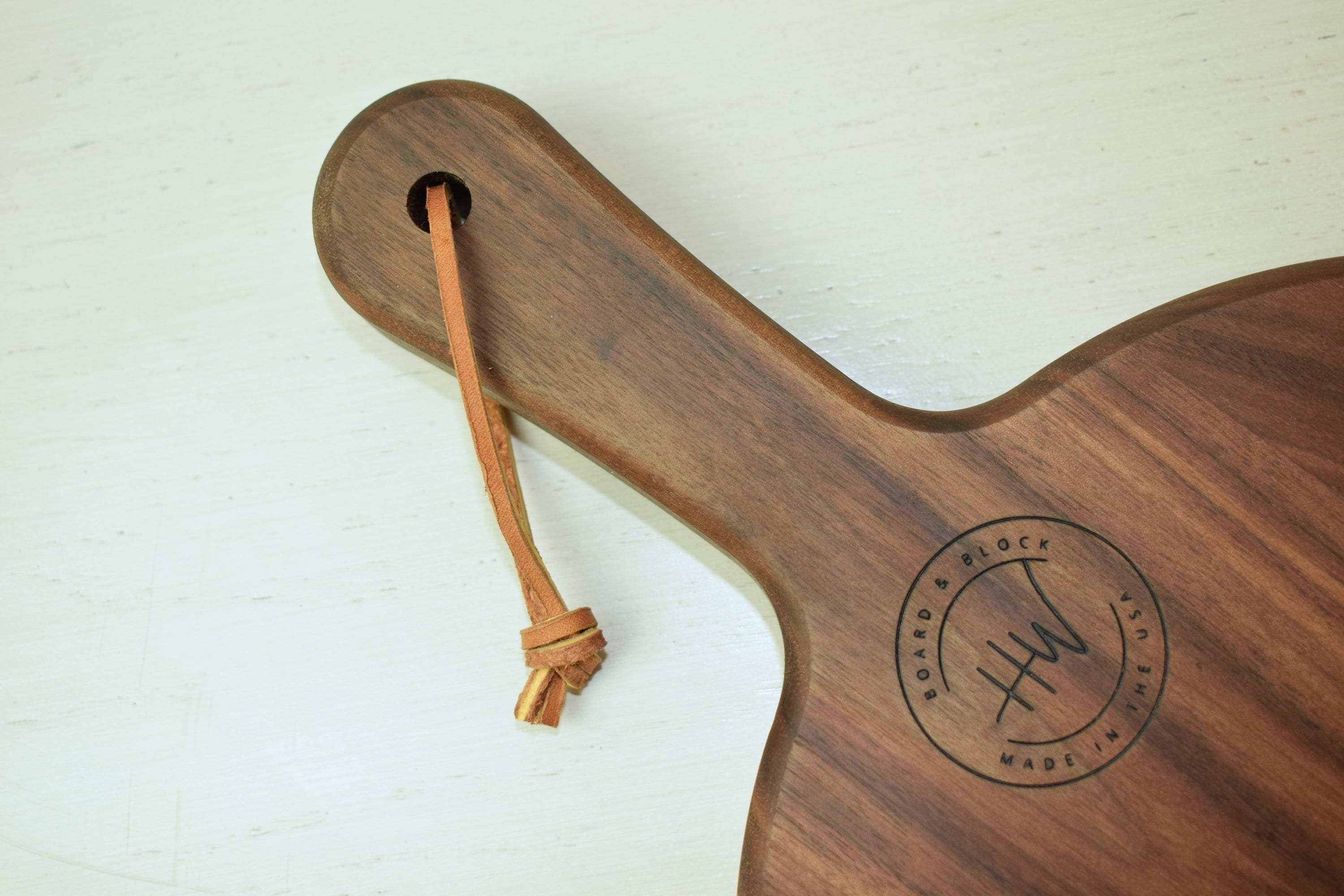 Small Round Cutting Board With Handle - Etsy