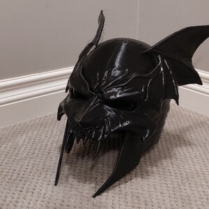 Wearable Dark Claw Helmet - Etsy