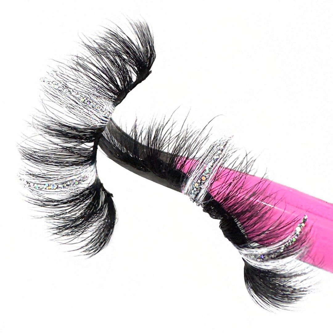 DIVINE | 2 Tone Silver Glitter White Color Strip Lashes | 3D Silk 20MM ...