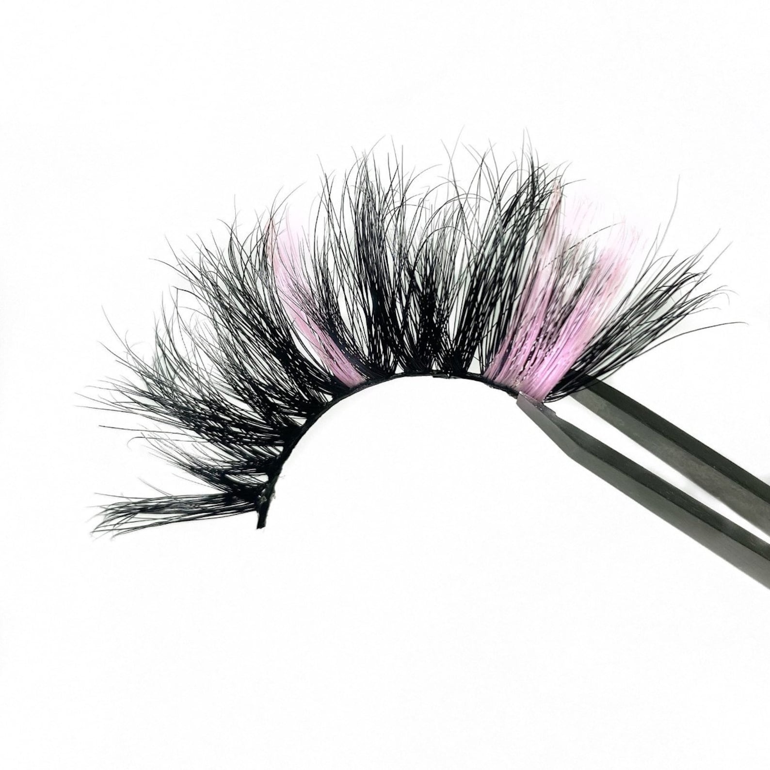 BADDIE | Pink 2 Tone Color Lashes | Strip Lashes | Wispy Lashes ...