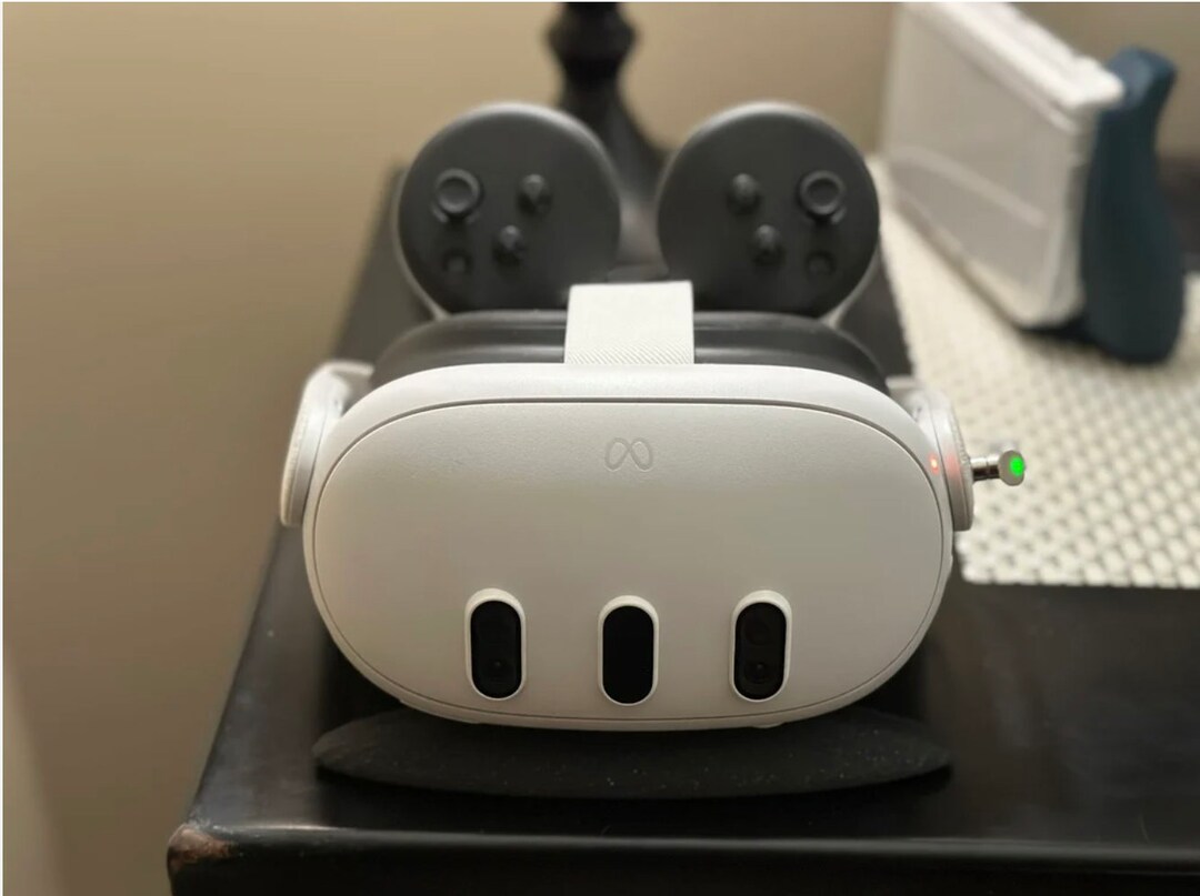 Oculus Quest 3 Docking Station and Stand - Etsy