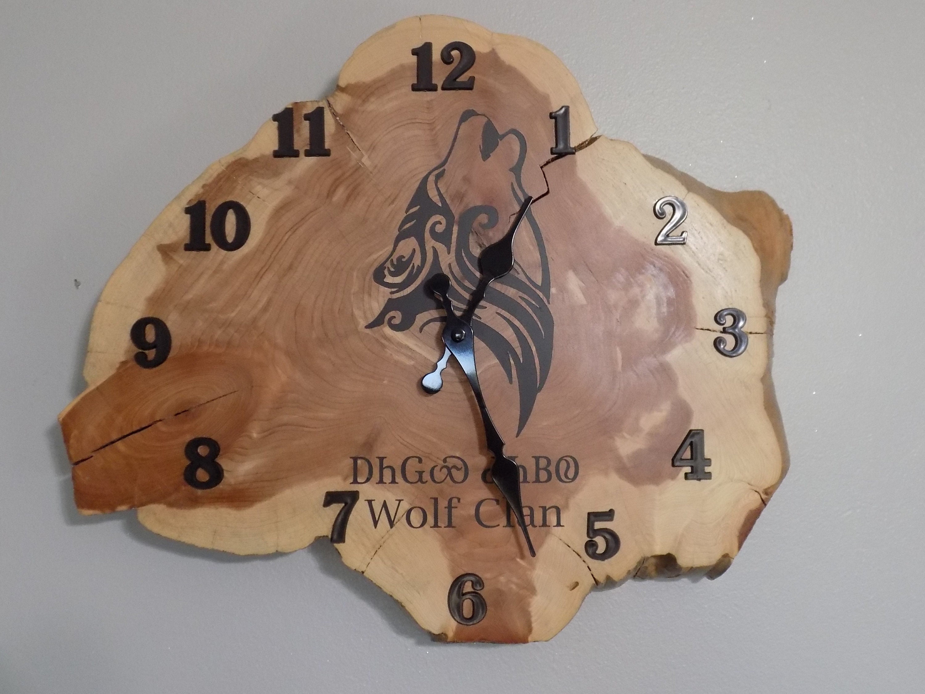 Cherokee Wolf Clan Clock - Etsy