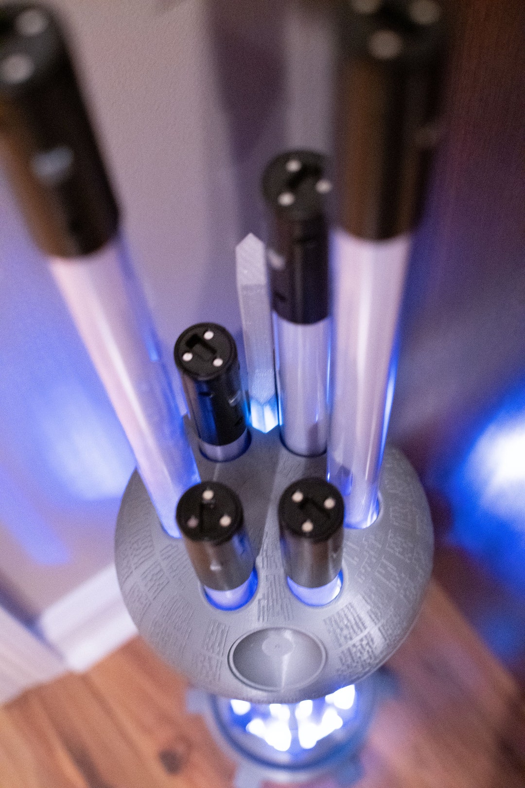 Lightsaber Blade Stand - Dark Saber Version - Etsy