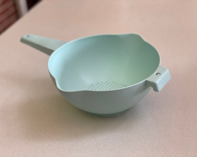 Vintage Tupperware Light Blue Plastic 2 Qt Colander Strainer With ...