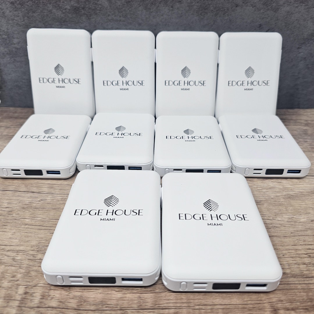 Magnetic Custom Power Bank Company Logo Corporate Gifts Engraved ...