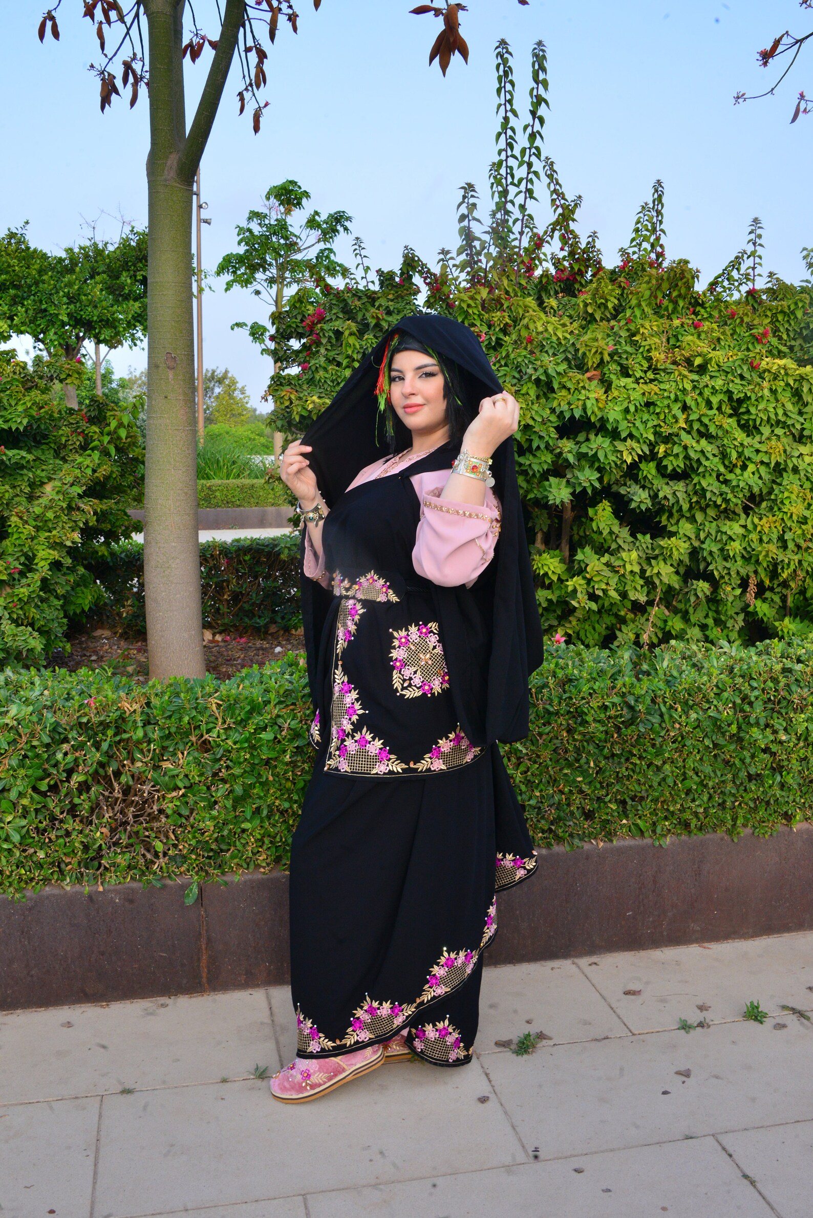 AMAZIGH MELHFA, Cultural Berber Robe, Moroccan Melhfa, Tamlhaft Robe ...