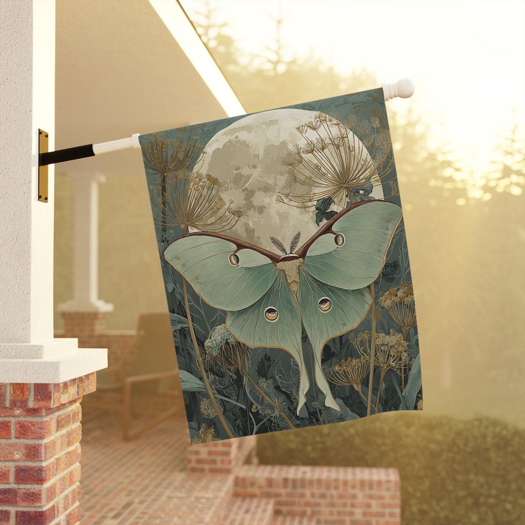 Luna Moth Flag, Light Academia Cottagecore Garden Flag, Witchy Porch ...