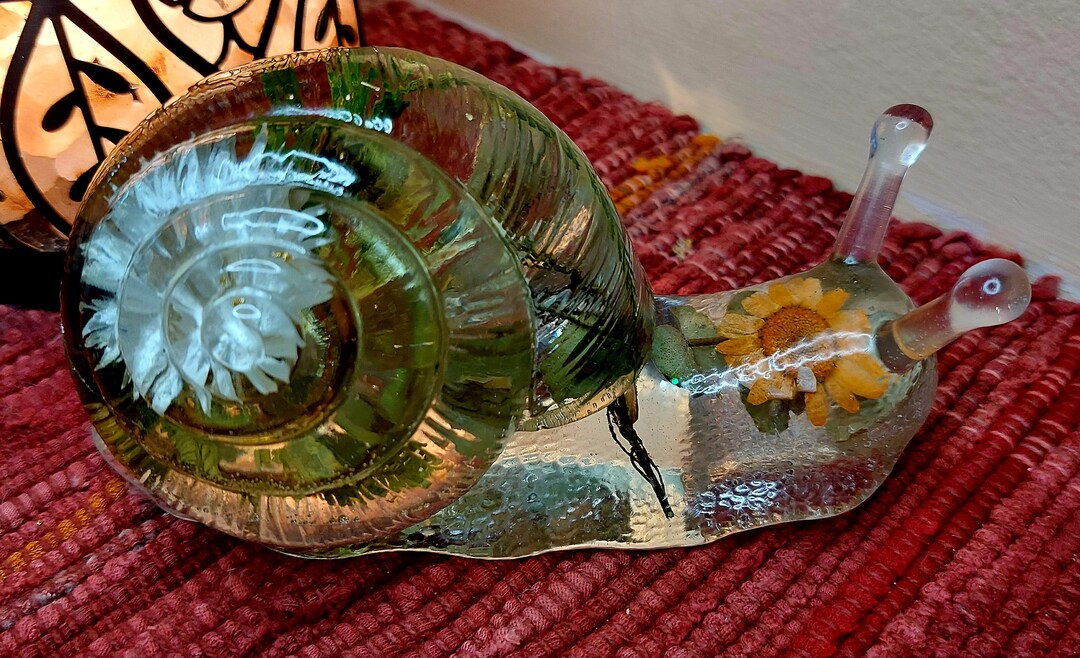 Resin Snail Decoration Paperweight - Etsy