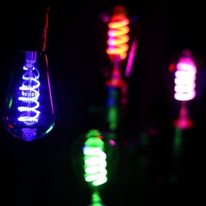 Novelty LED Spiral Light Bulb | AUS Only - Neon Curly Bulb | Unique ...