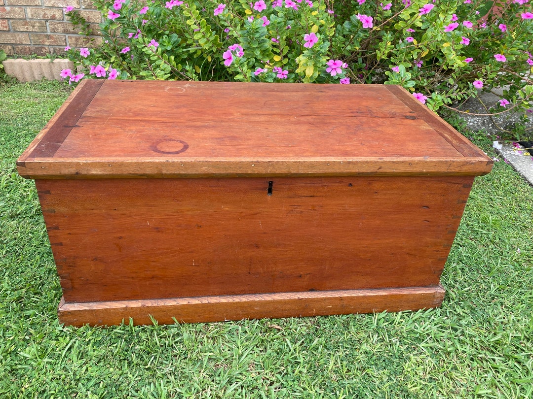 Century Old Sea Chest, Pine & Oak, Used on 1937 Lunenburg Schooner ...