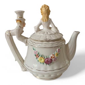 Kitschy Lady Adeline and Lord Chumley Porcelain 1950s Teapot Japan NO ...