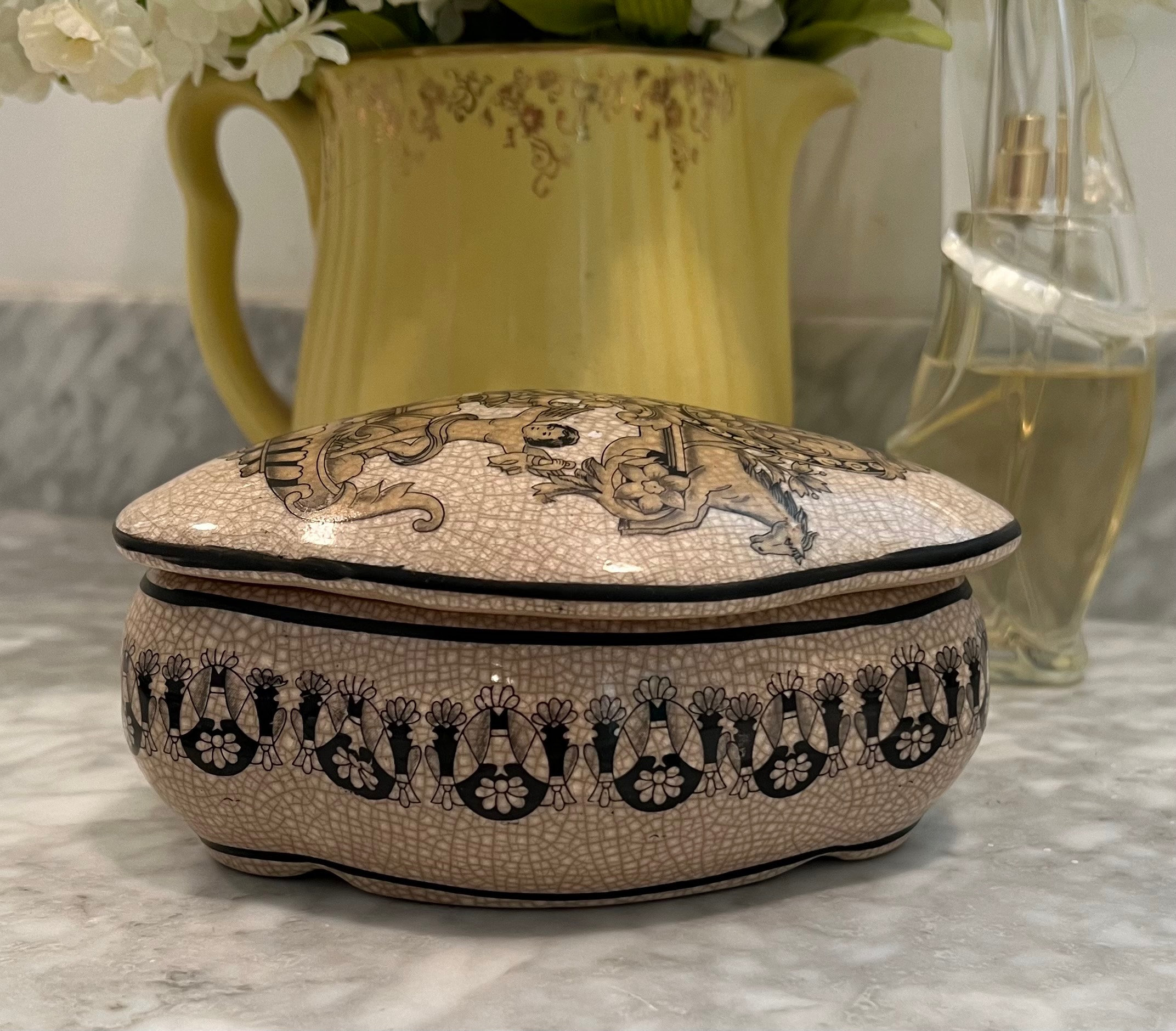 Angel Trinket Box, French Heraldic Coat of Arms Horses Cherubs, Vintage ...