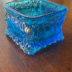 Westmoreland Blue Glass With Gold Highlights Trinket Box - Etsy