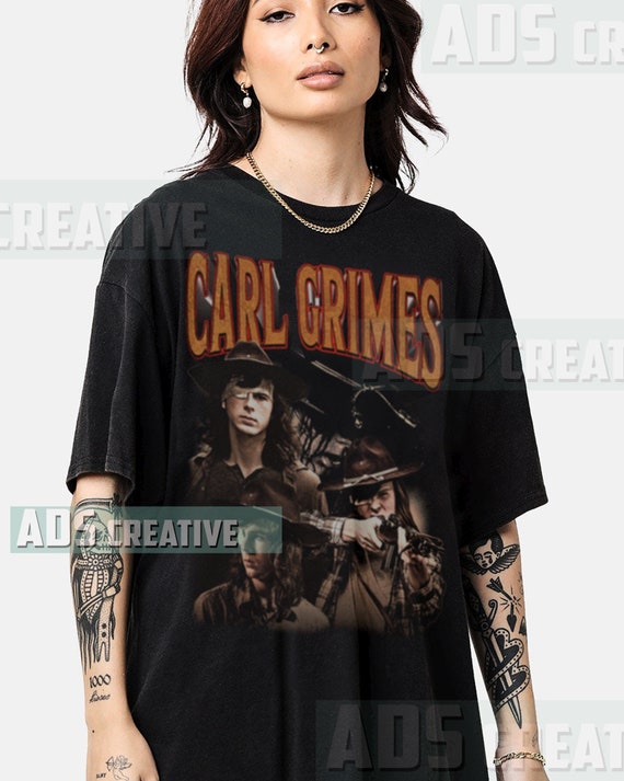 Chandler Riggs Shirt Off