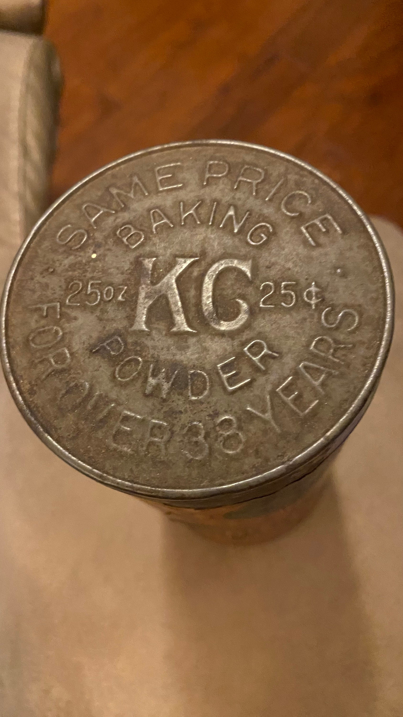 Vintage 1930’s KC Baking Powder Tin “25 Cents for 25 Ounces” on the Lid ...