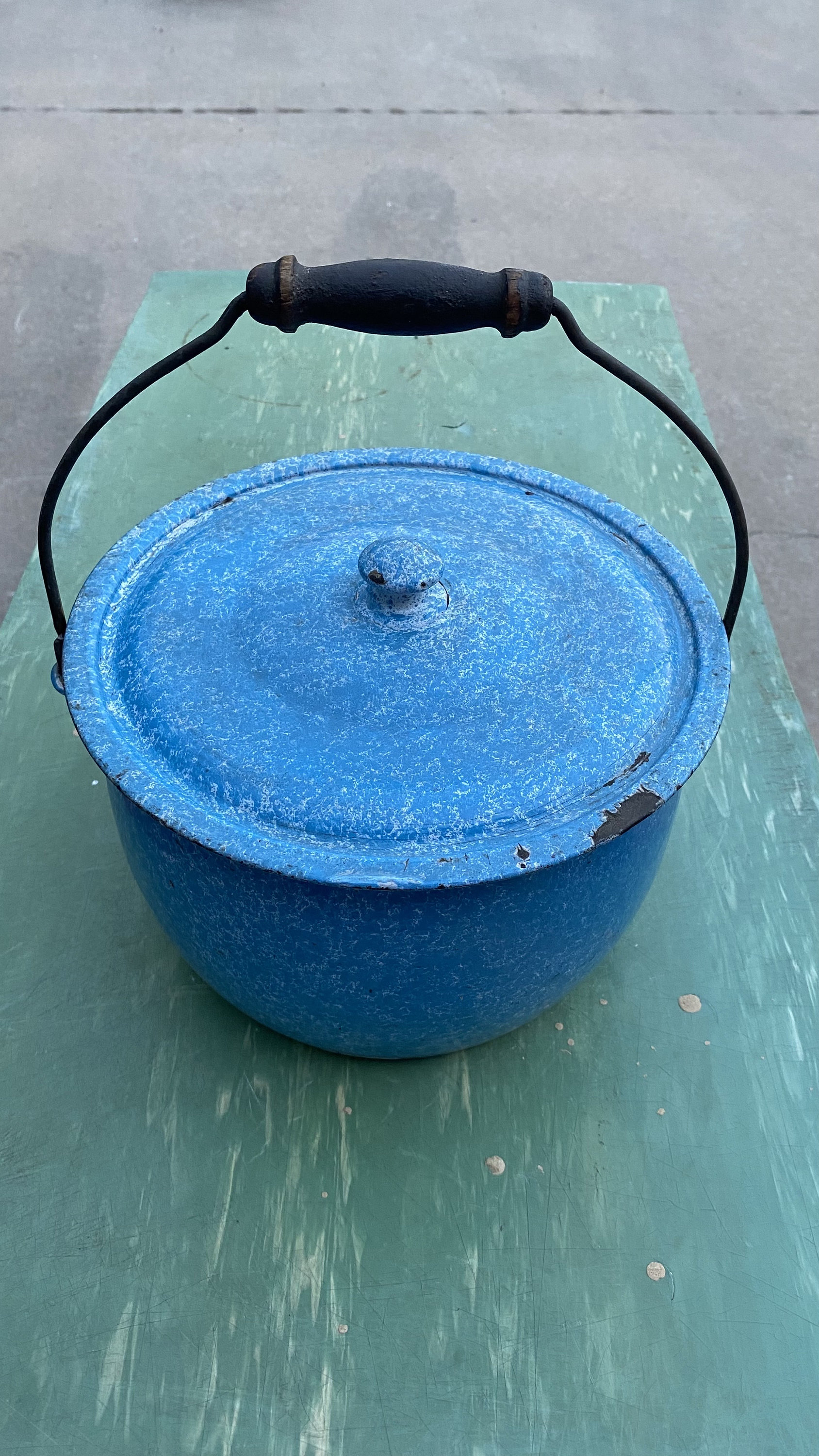 Vintage Really Old Large Sky Blue Porcelain Bean & Stew Cooking Pot ...