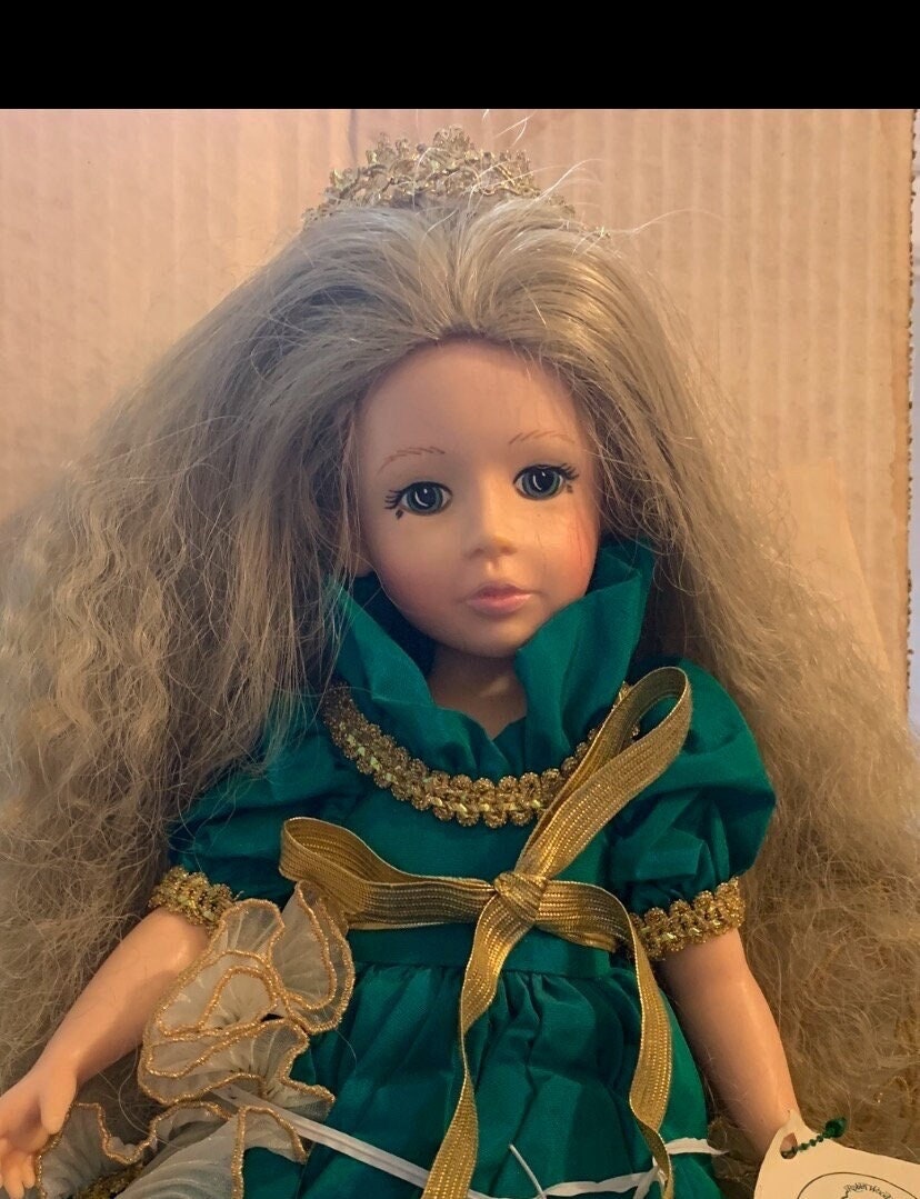 Vintage 1990s Rare Robin Woods gracie Doll - Etsy