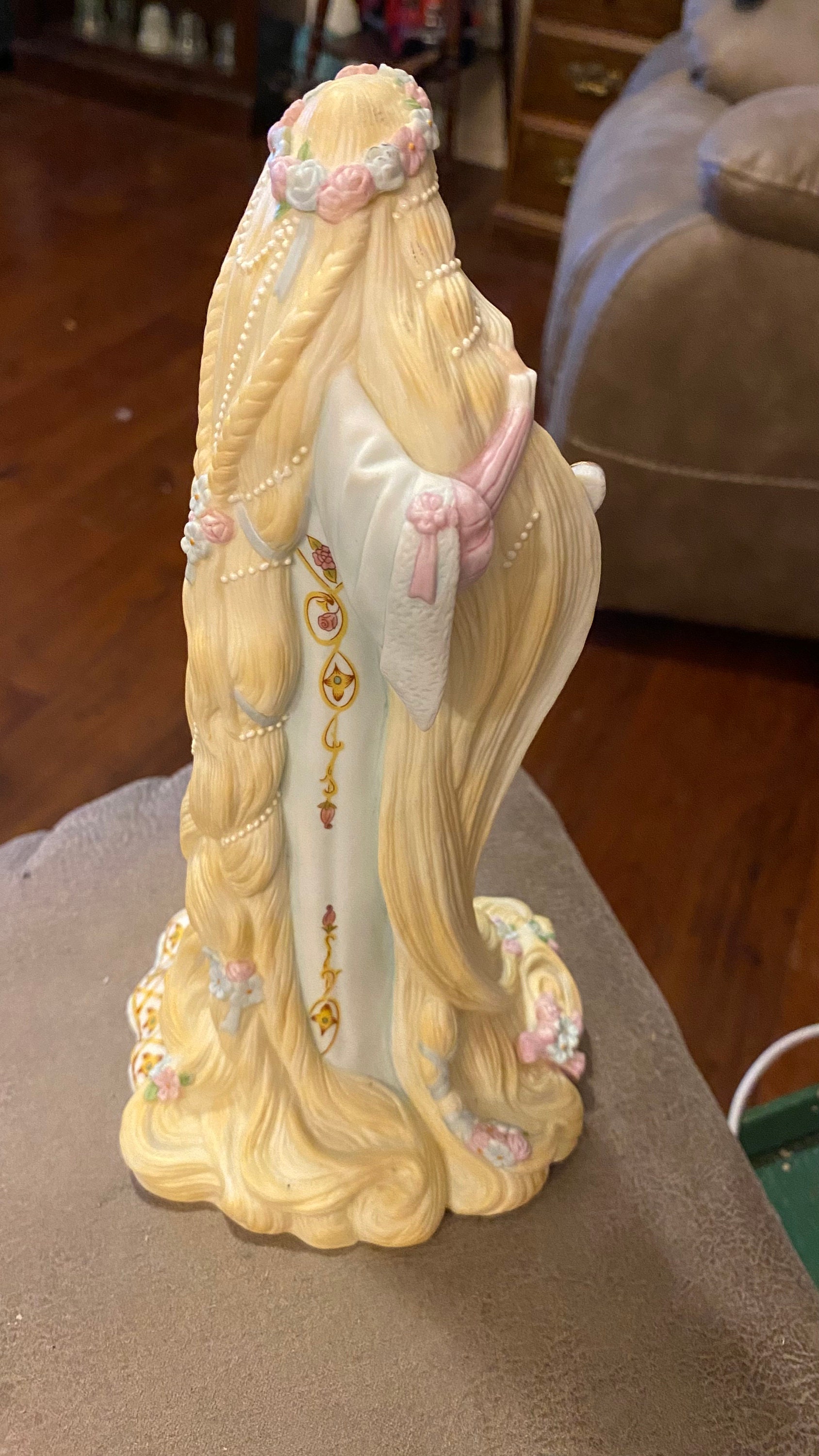 Vintage 1985 Beautiful 9 Tall Rapunzel Figurine the Legendary Princess ...
