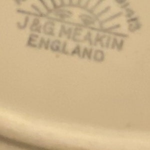 Vintage and Beautiful Rare 7” X 9” Bowl Made by J & G Meakin England ...