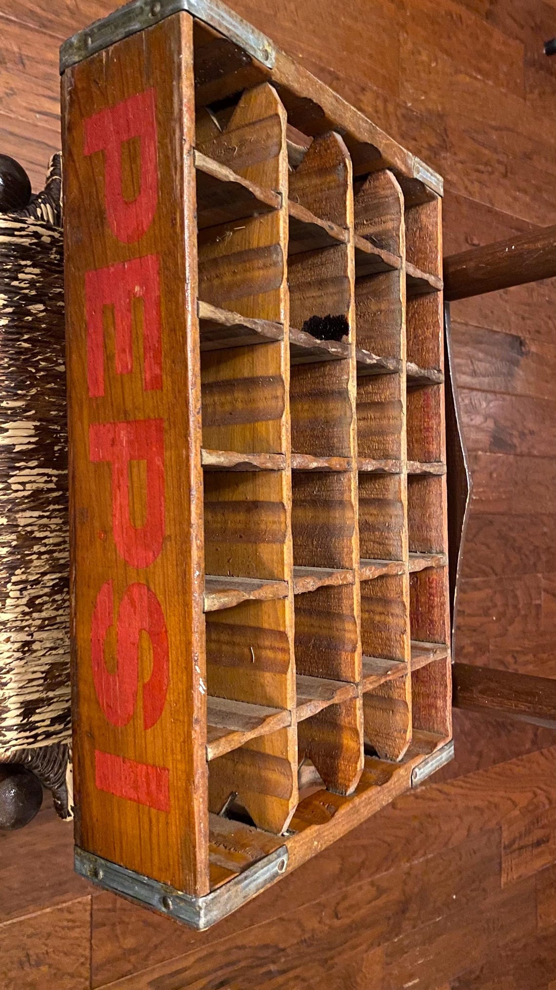 Vintage Pepsi Yellow 24 Bottle Wooden Cartoon in Awesome Condition and ...