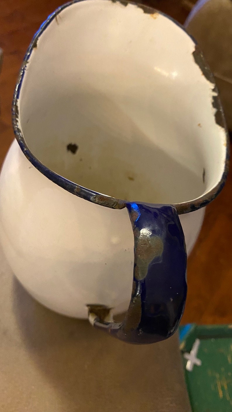 Vintage 8 Tall Farmhouse Wite Porcelain Water Pitcher With Black Trim ...