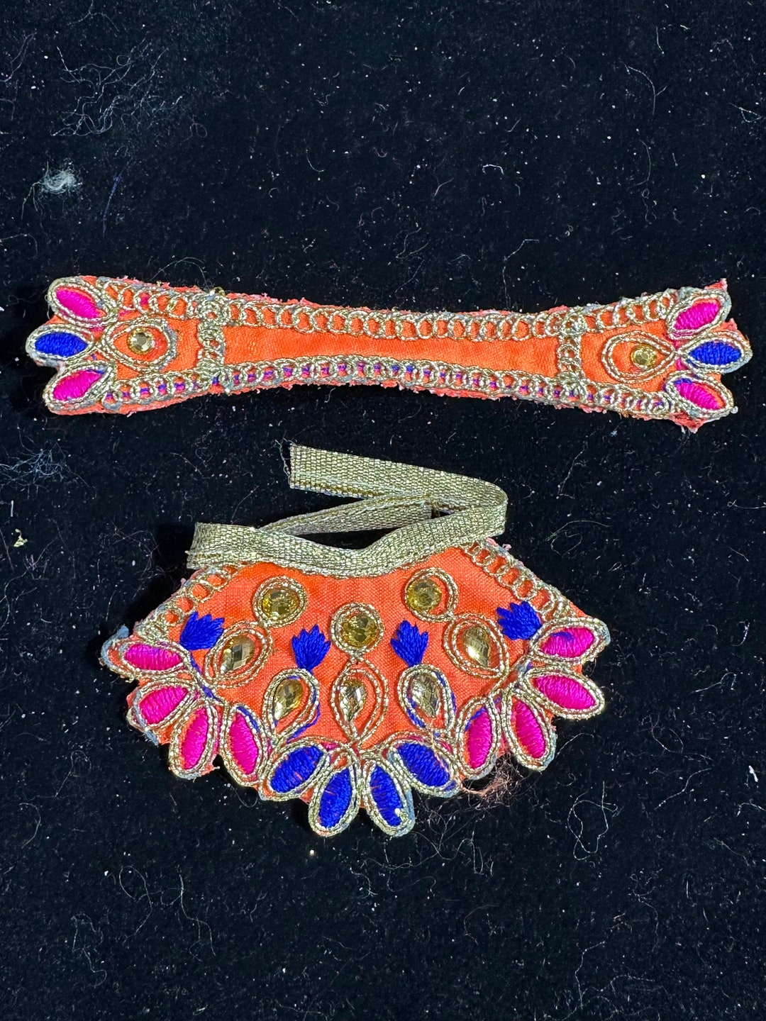 Buy Amazing Ganesh Ji , Radha Rani and Mata Rani Lehenga Patka ...