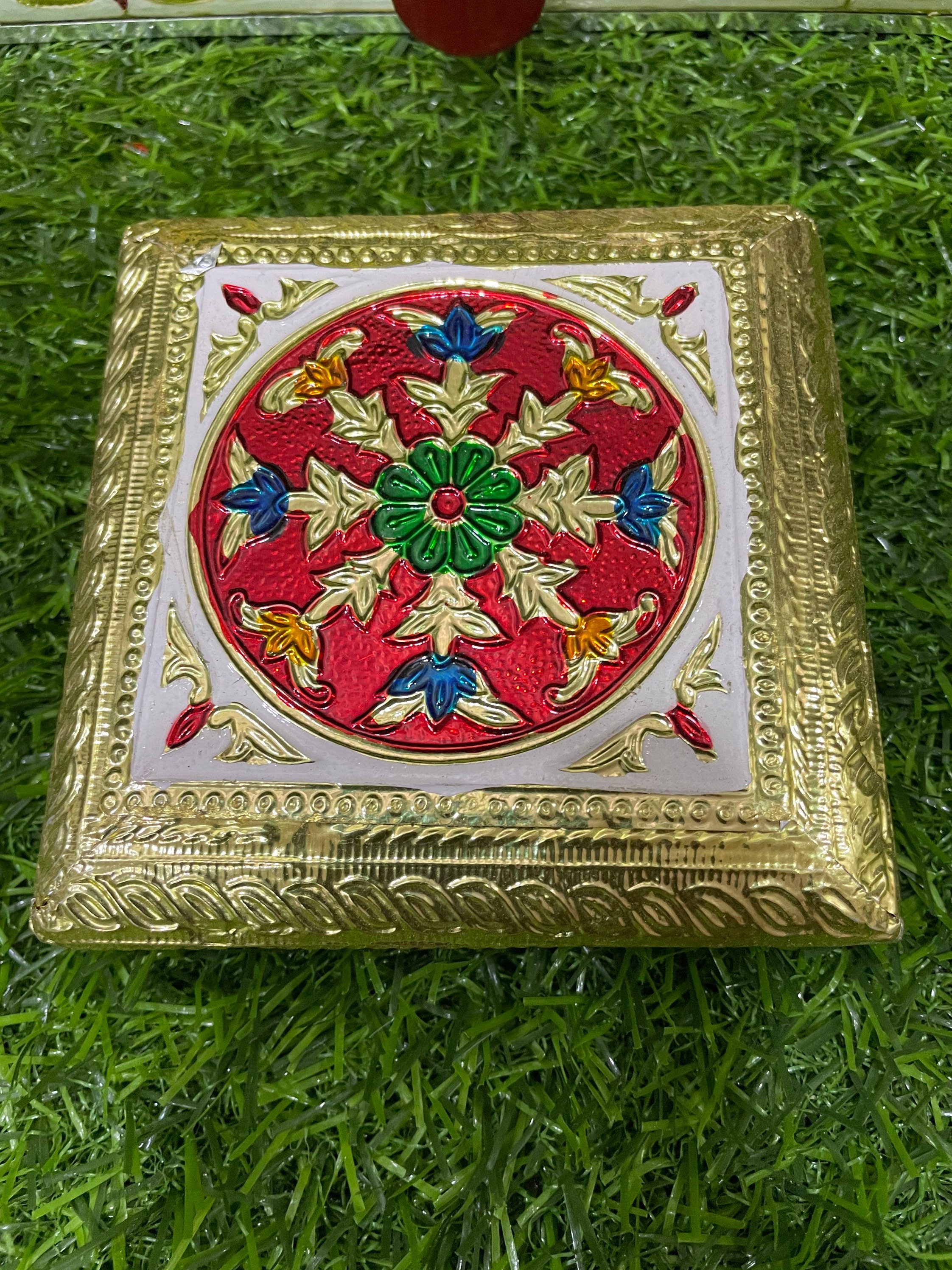 Laddu Gopal Singahasan With Minakari Work / Home Decor / Throne Sofa ...