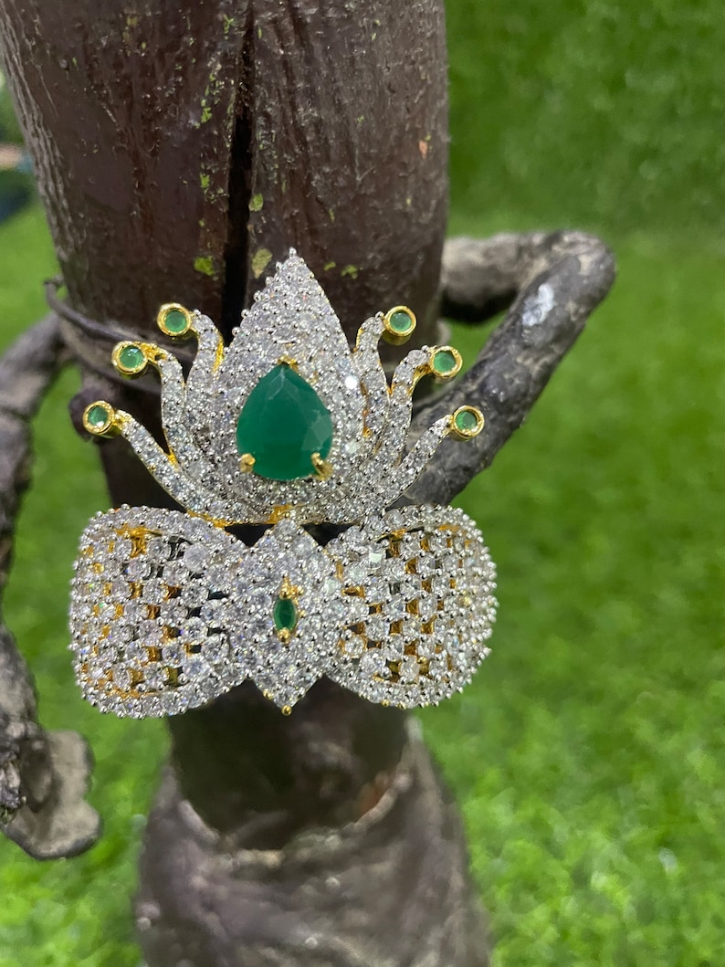 American Diamond Embellished Radha Krishna Mukut / Laddu Gopal Statue ...