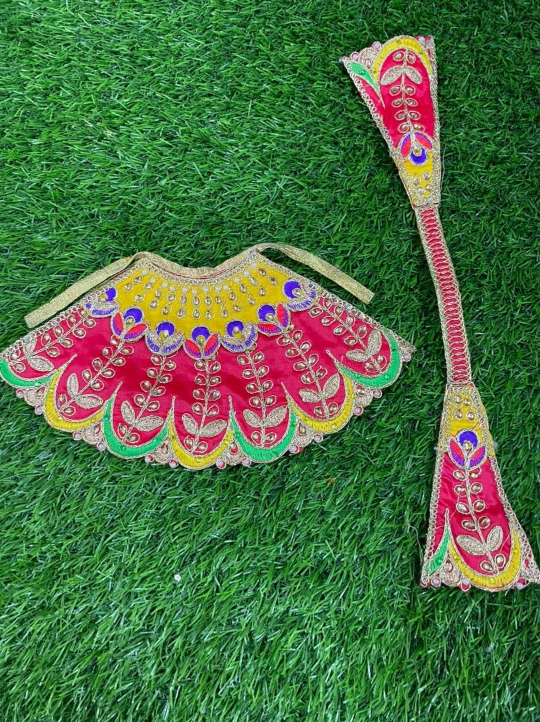 Amazing Ganesh Ji , Radha Rani and Mata Rani Lehenga Patka / Available ...