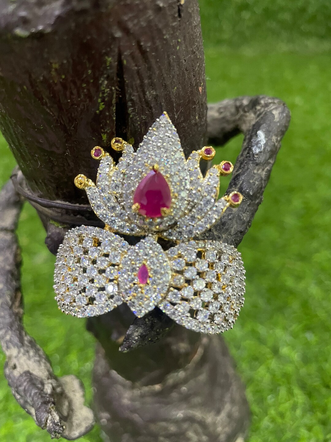 American Diamond Embellished Radha Krishna Mukut / Laddu Gopal Statue ...