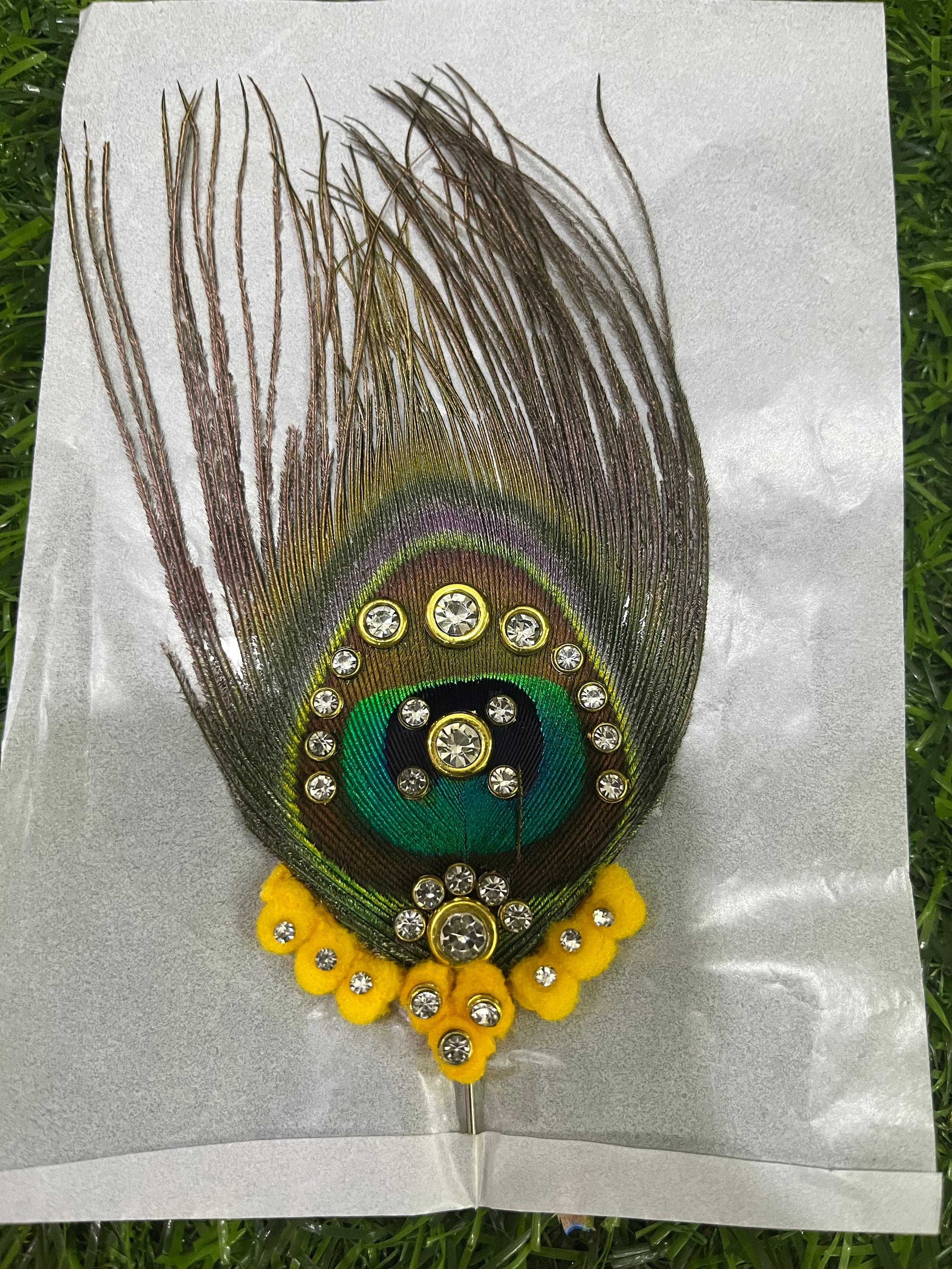 Elegant Morpankh Krishna Kalangi / Laddu Gopal Statue Pin for Crown ...