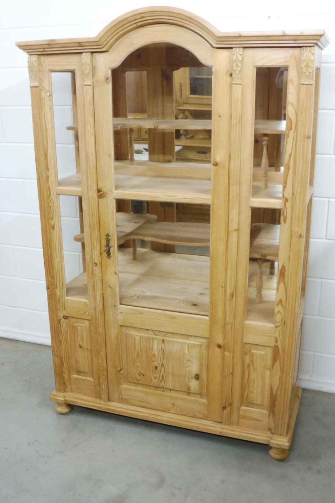 Beautiful Display Cabinet Storage Cabinet Display Cabinet Cabinet ...