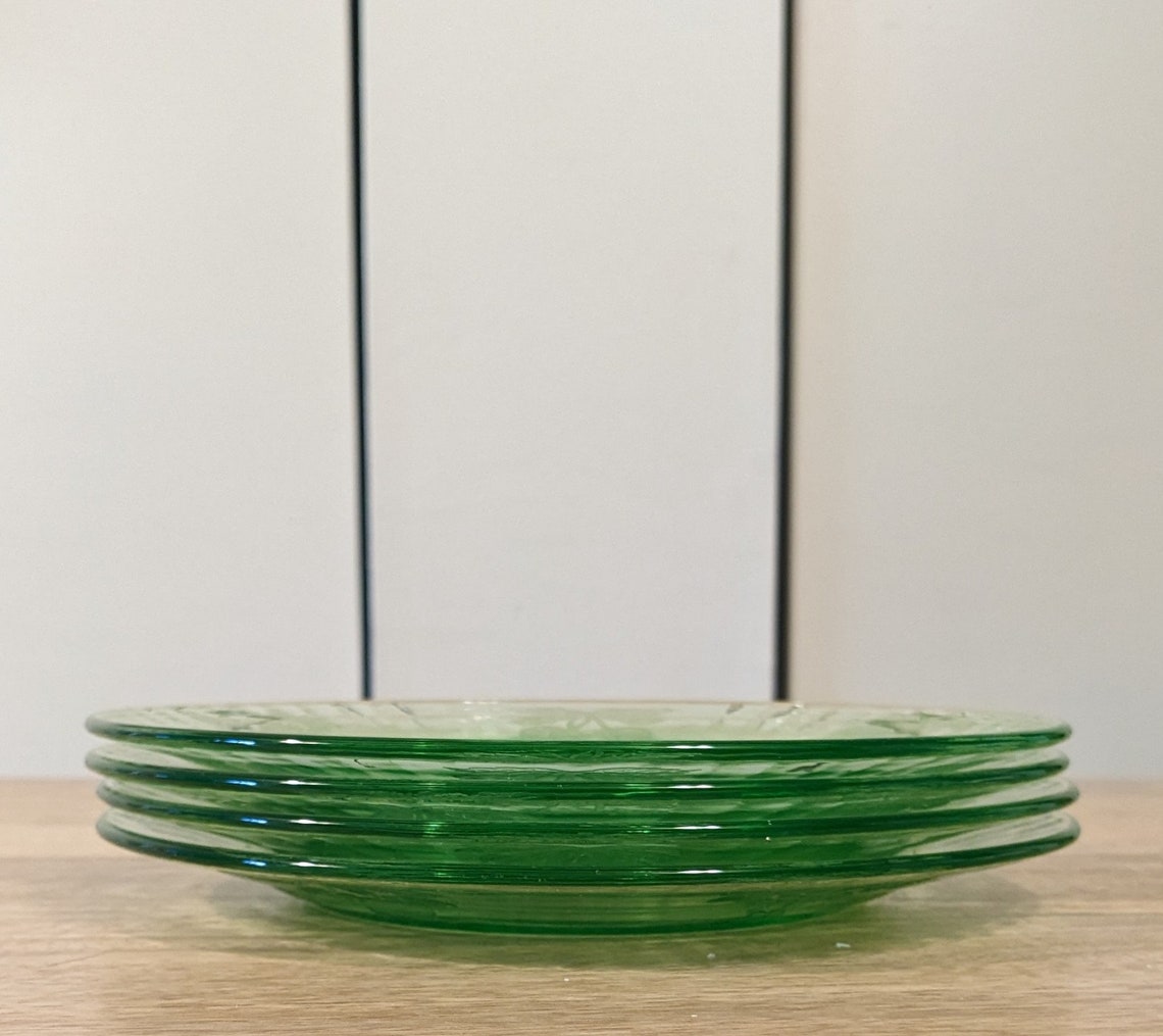 Vintage Hazel Atlas Uranium Glass Plates Fruit Motif Cherries Grapes ...
