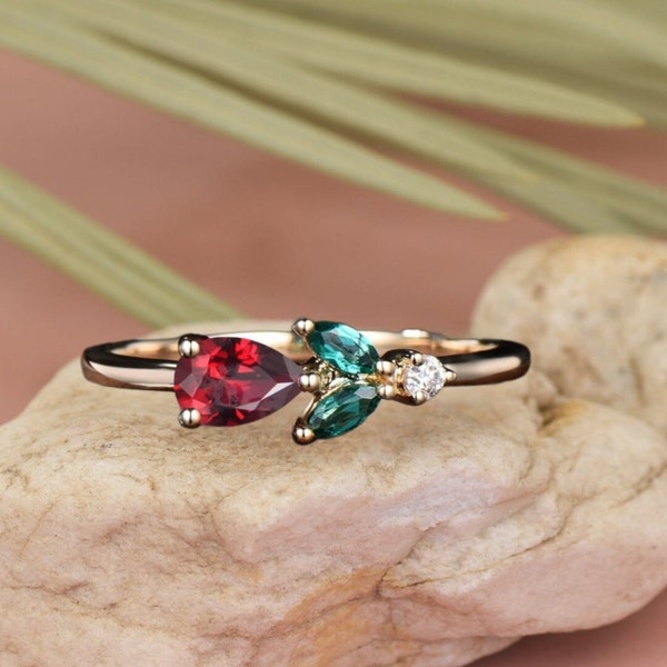 Ruby Emerald Ring - Etsy