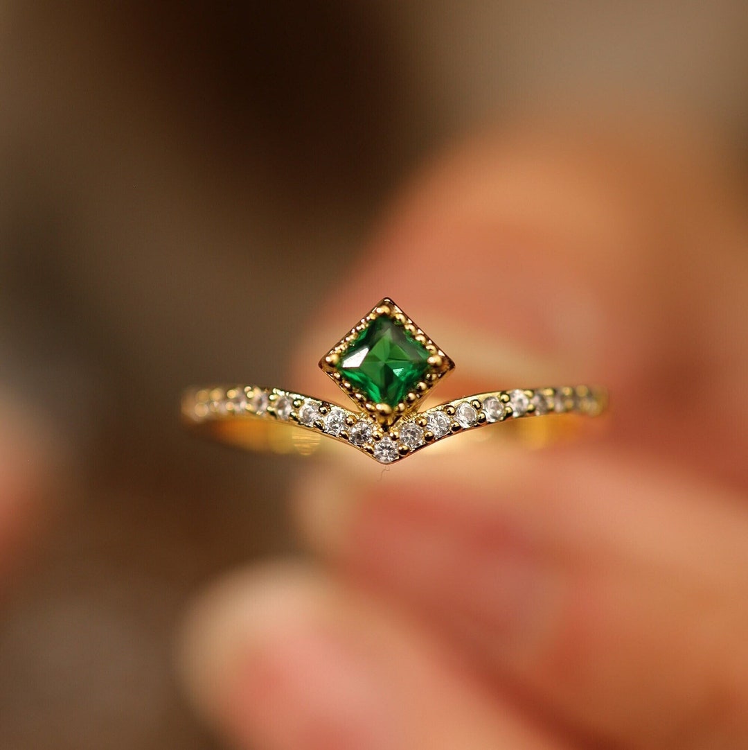 Emerald Princess Cut Ring 14K Solid Gold Emerald Engagement Ring Art ...