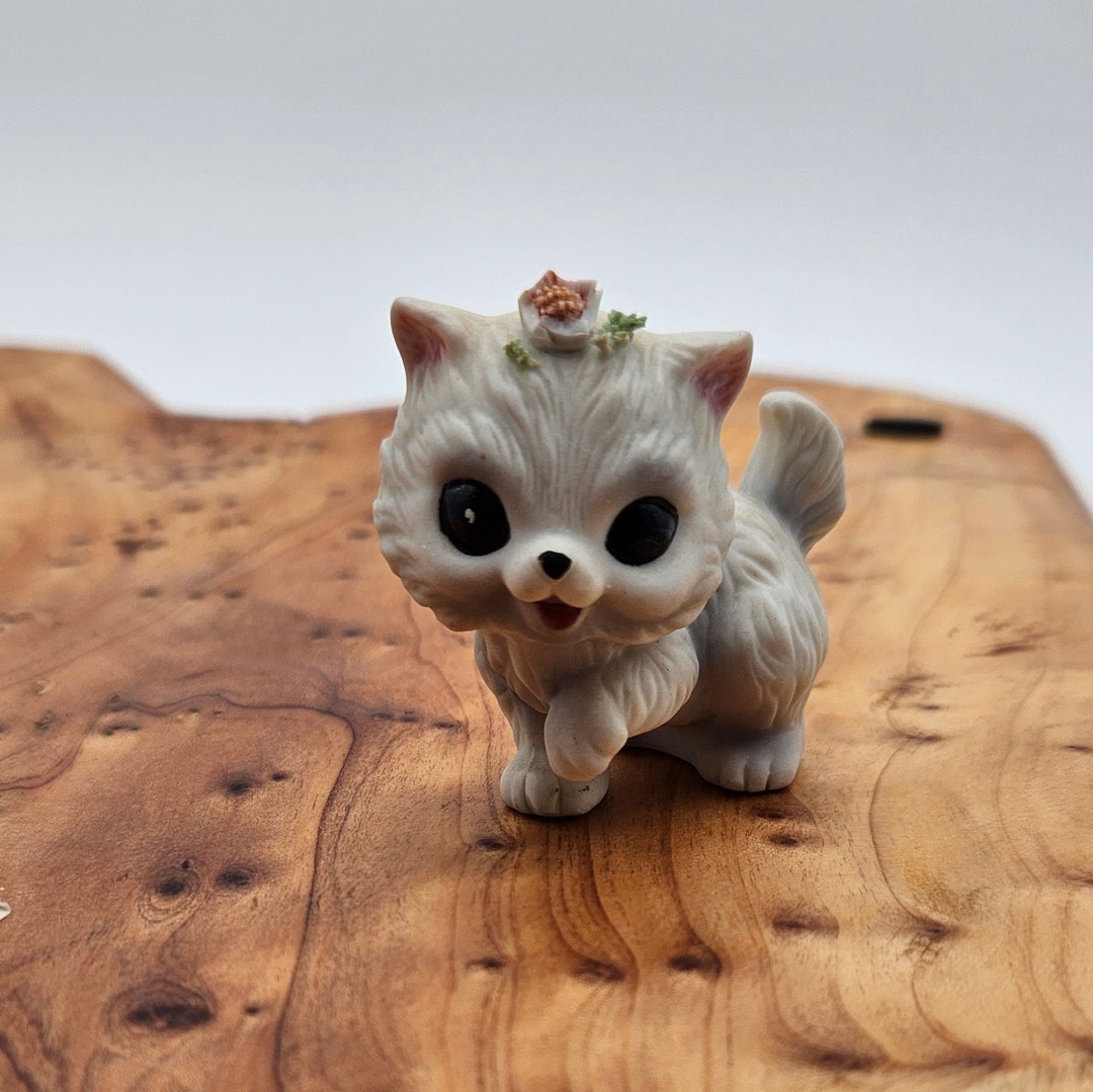 George Good Vintage Cat Figurine - Etsy