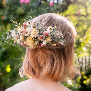 Morning Frolic Large Dried Floral Hair Comb White and Pink Pastel ...