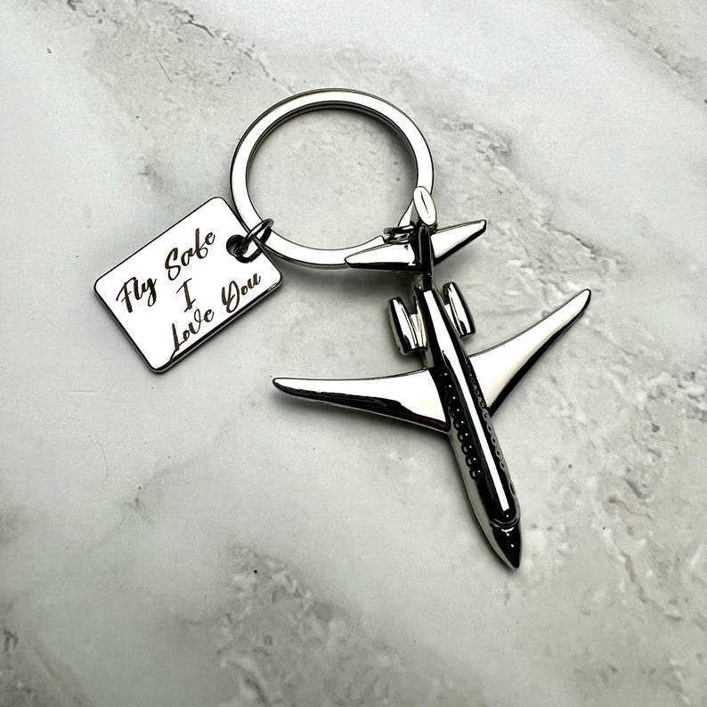 Personalized Airplane Keychain – Engraved Aviation Gift for Pilots ...