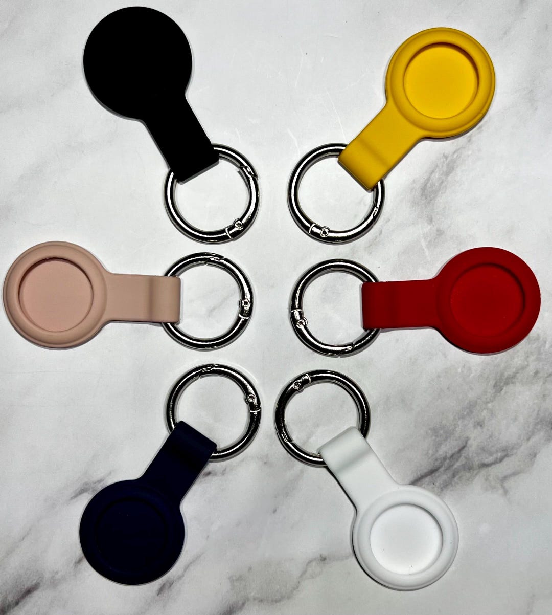 AirTag Case Keychain Air Tag Holder Silicone Airtags Key Ring Cases ...