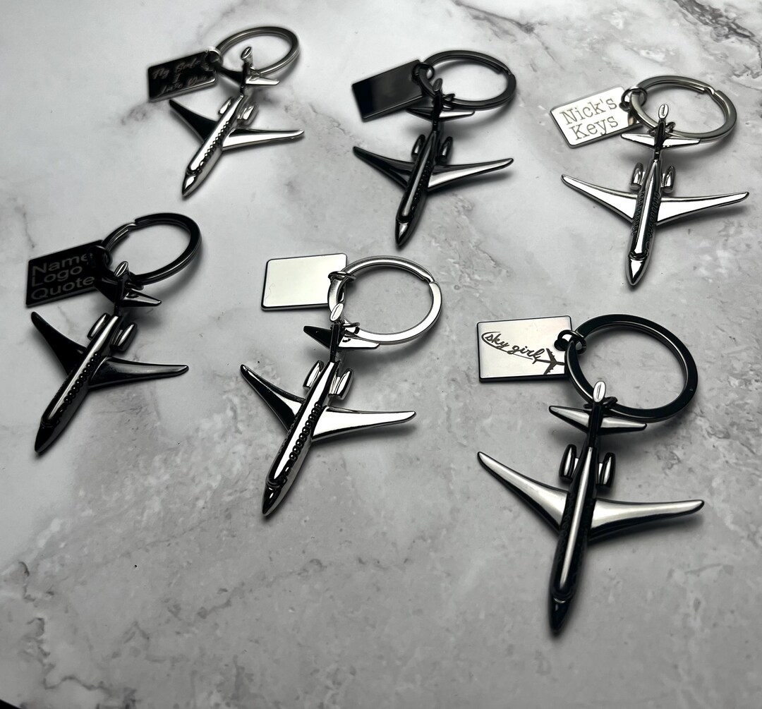 Personalized Airplane Keychain – Engraved Aviation Gift for Pilots ...