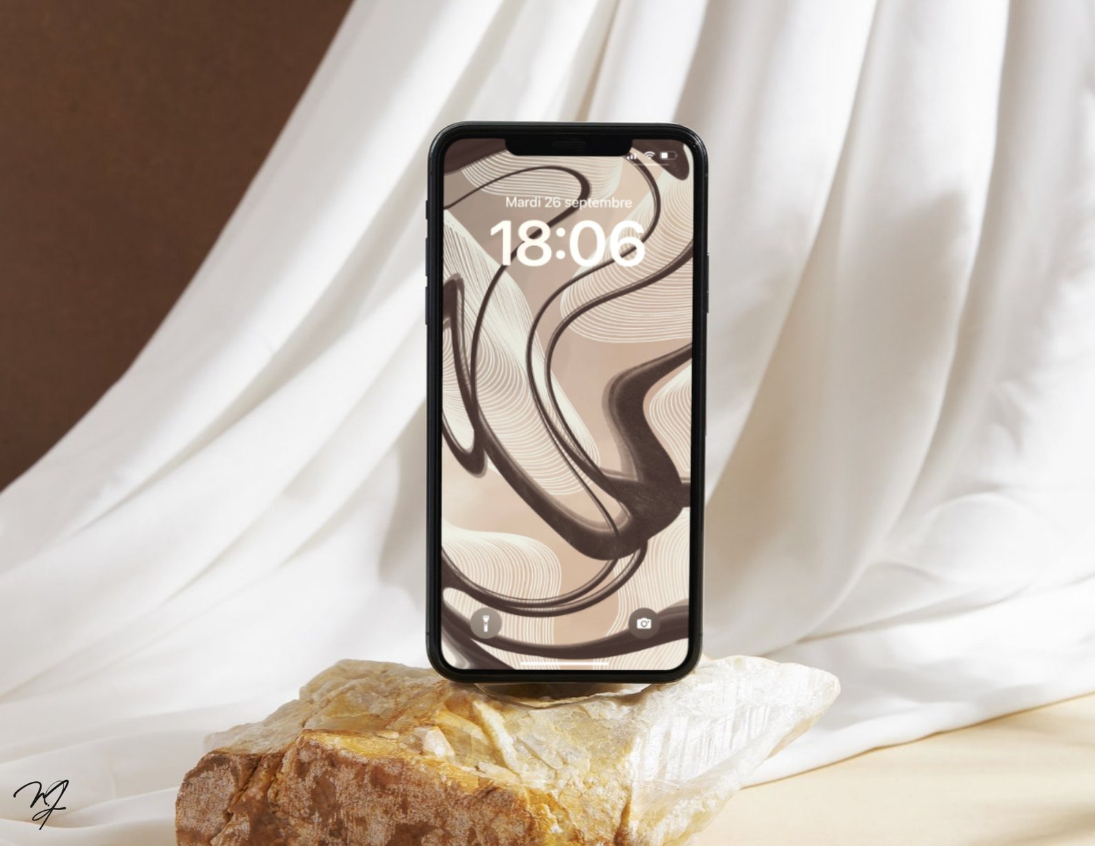 Earthy Beige Aesthetic Lockscreen Wallpaper for iPhone Home Screen ...