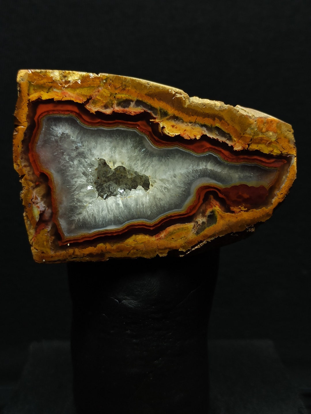 Red Banded and Quartz Crystal Geode Agate, Tokat Turkish Agate ...