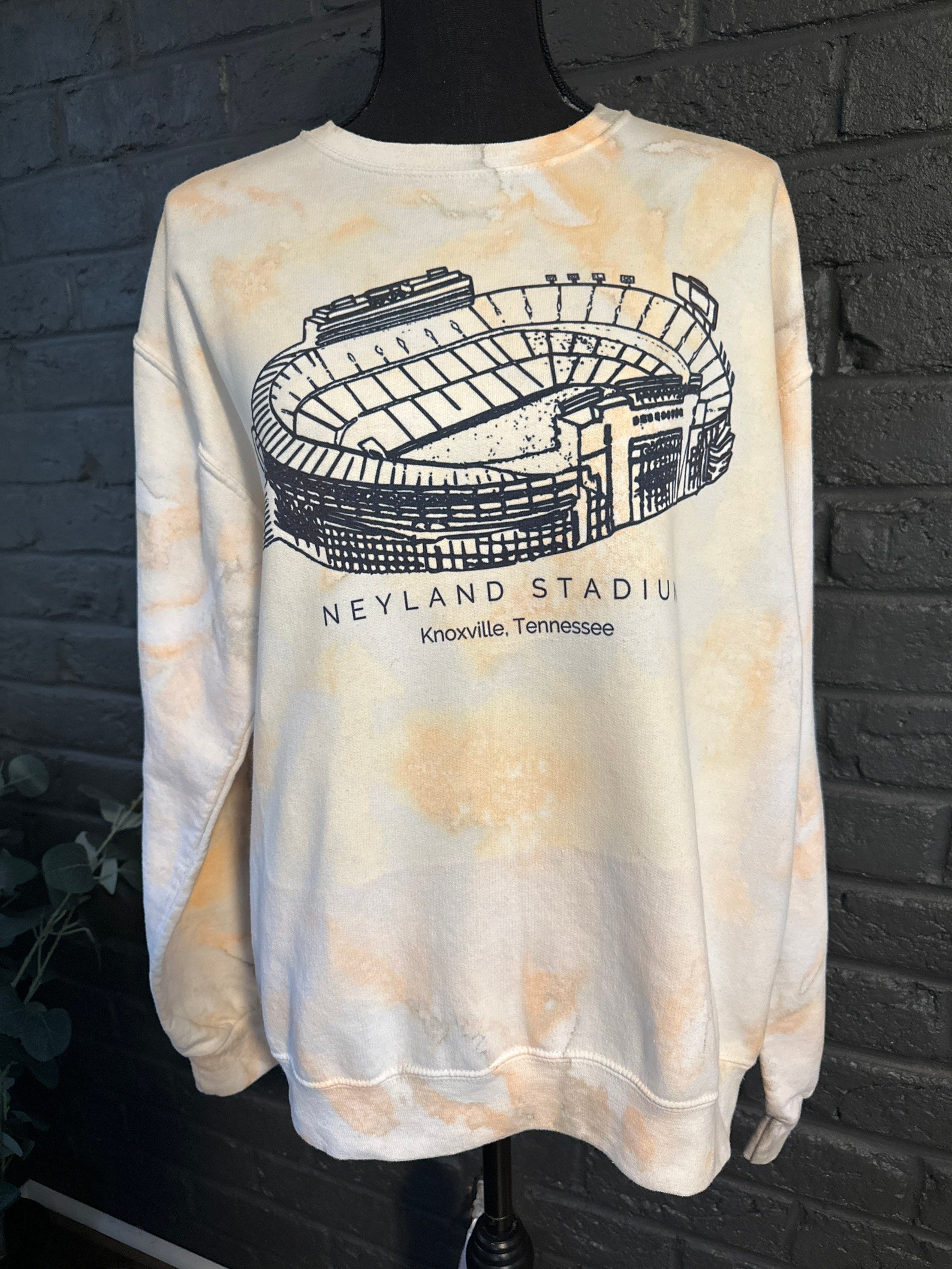 TN Vols Neyland Stadium Sweatshirt Hand Dyed - Etsy