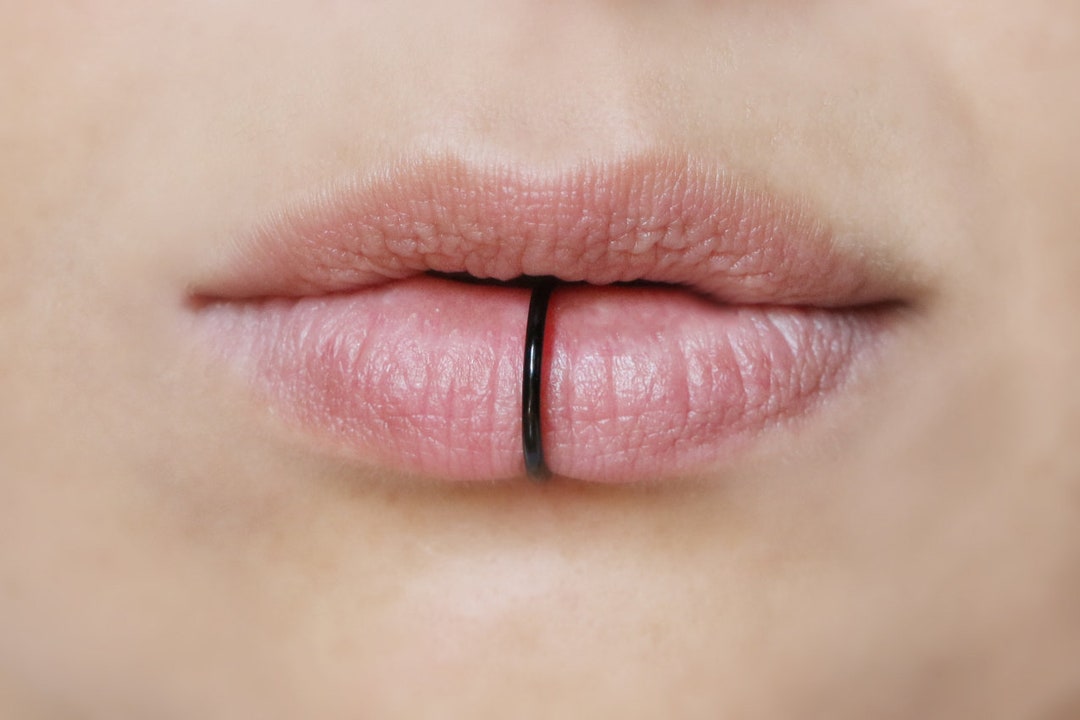 Fake Lip Ring: Extra Thick Hoop (16 Gauge) BLACK Lip Cuff - Etsy