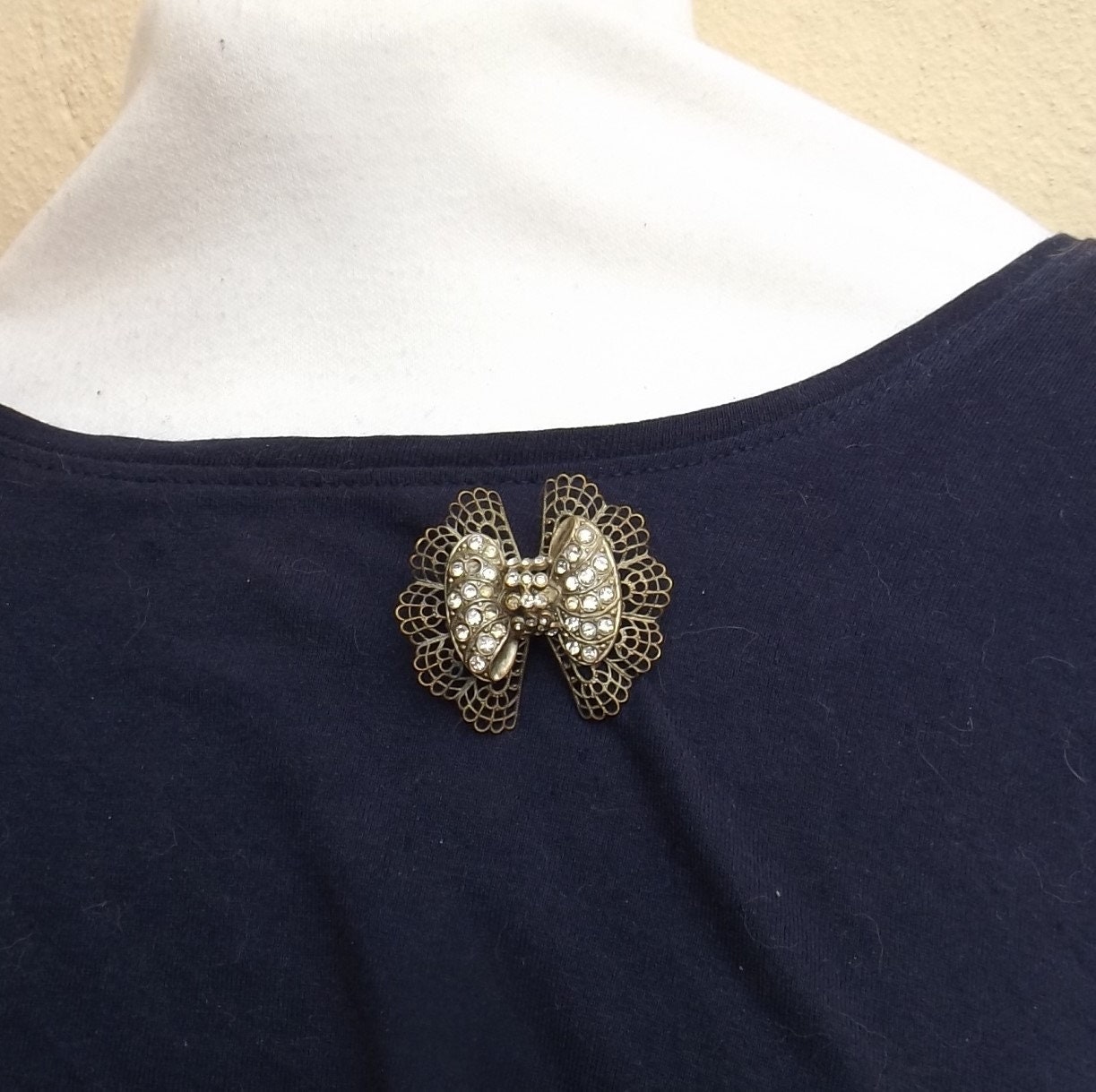 1920s Art Deco Bow Brooch Pin, Brass Rhinestone Bow Brooch Pin, Art ...